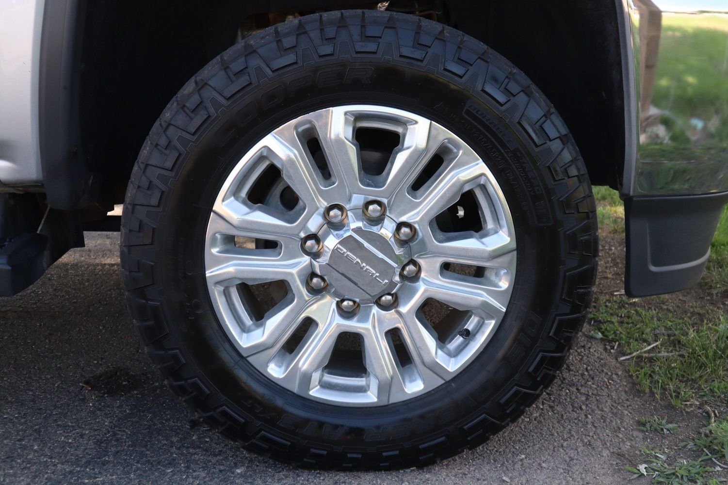 2018 GMC Sierra 2500HD SLE | Victory Motors of Colorado