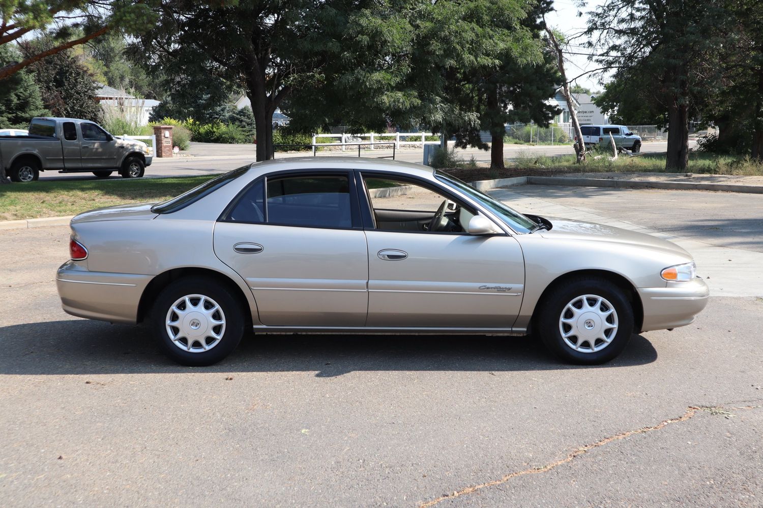 2002 Buick Century Custom | Victory Motors of Colorado