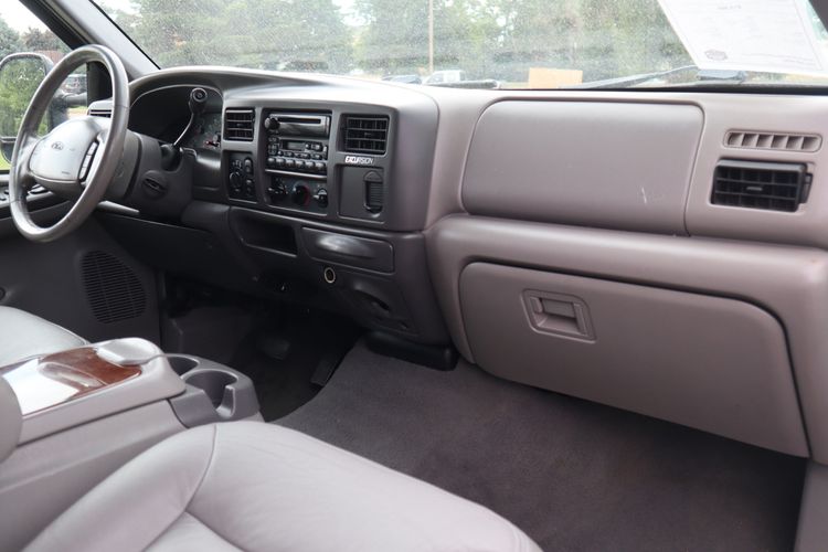 2000 Ford Excursion Limited | Victory Motors of Colorado