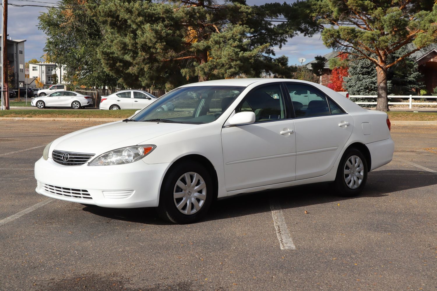 2005 Toyota Camry LE | Victory Motors of Colorado