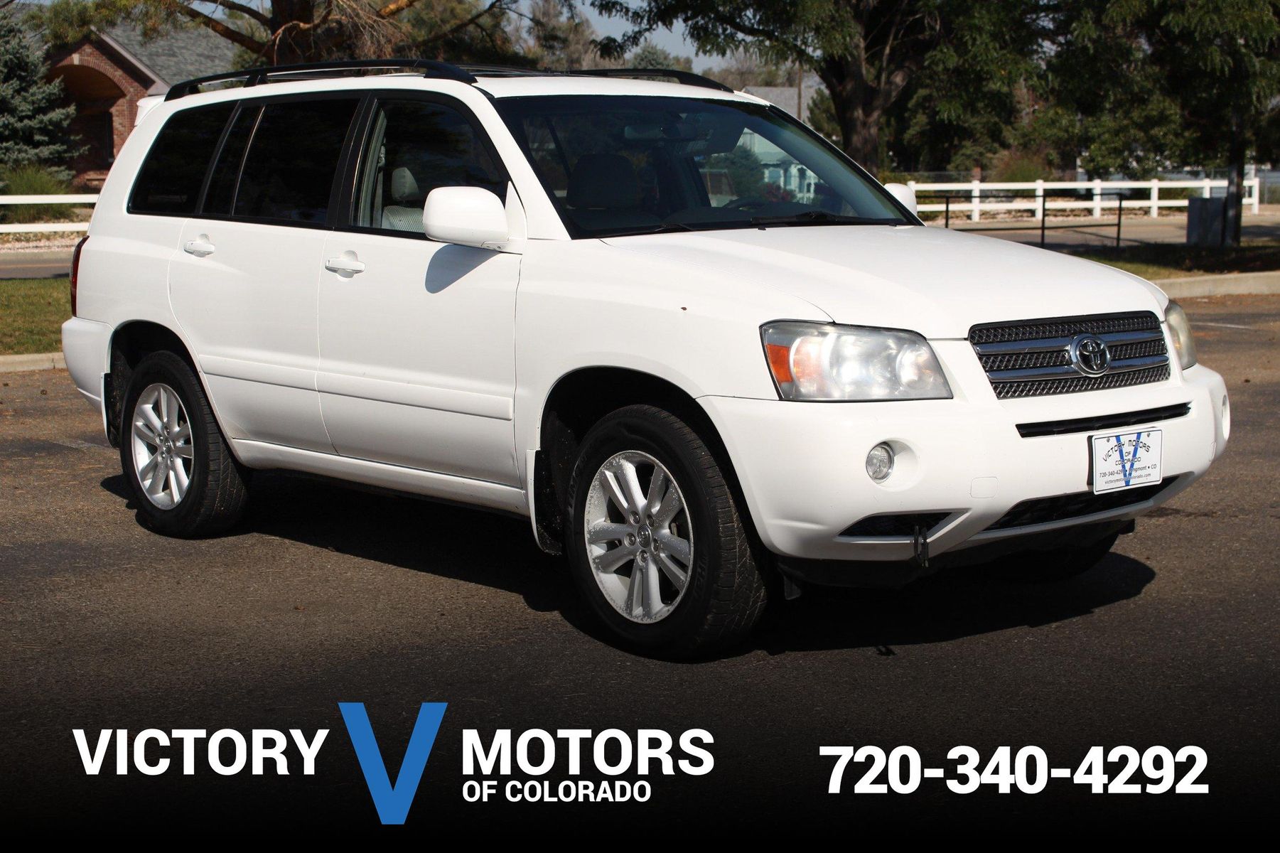 2006 Toyota Highlander Hybrid | Victory Motors of Colorado