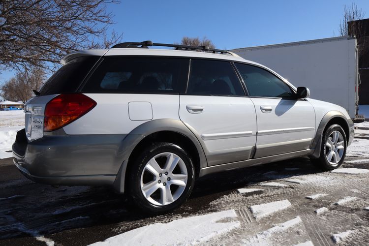 2005 Subaru Outback 2.5 XT Limited | Victory Motors of Colorado