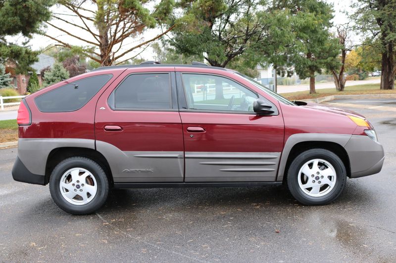 2001 Pontiac Aztek Photos
