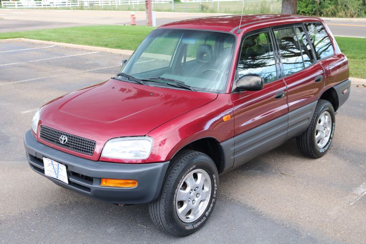1997 Toyota RAV4 AWD | Victory Motors of Colorado