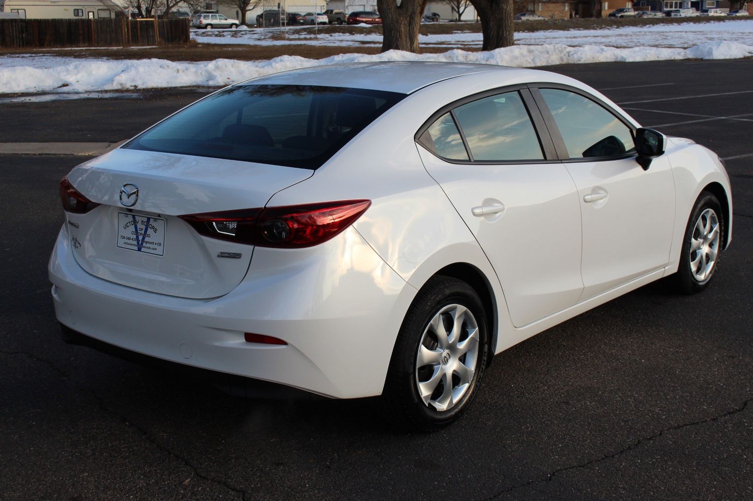 2016 Mazda Mazda3 i Sport | Victory Motors of Colorado