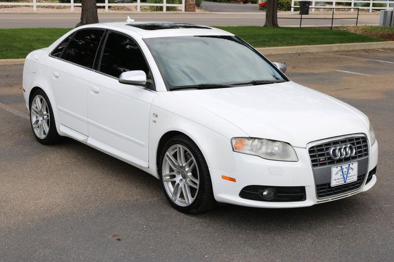 2008 Audi S4 Photos
