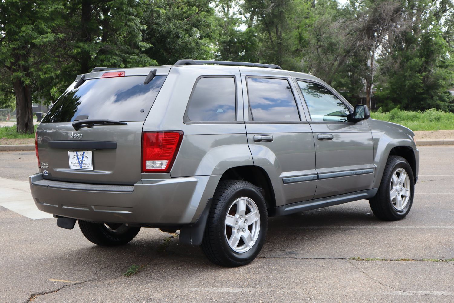 2007 Jeep Grand Cherokee Laredo 4 Wheel Drive