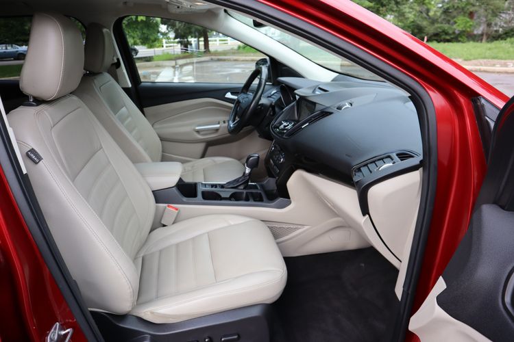 2018 Ford Escape Titanium | Victory Motors of Colorado