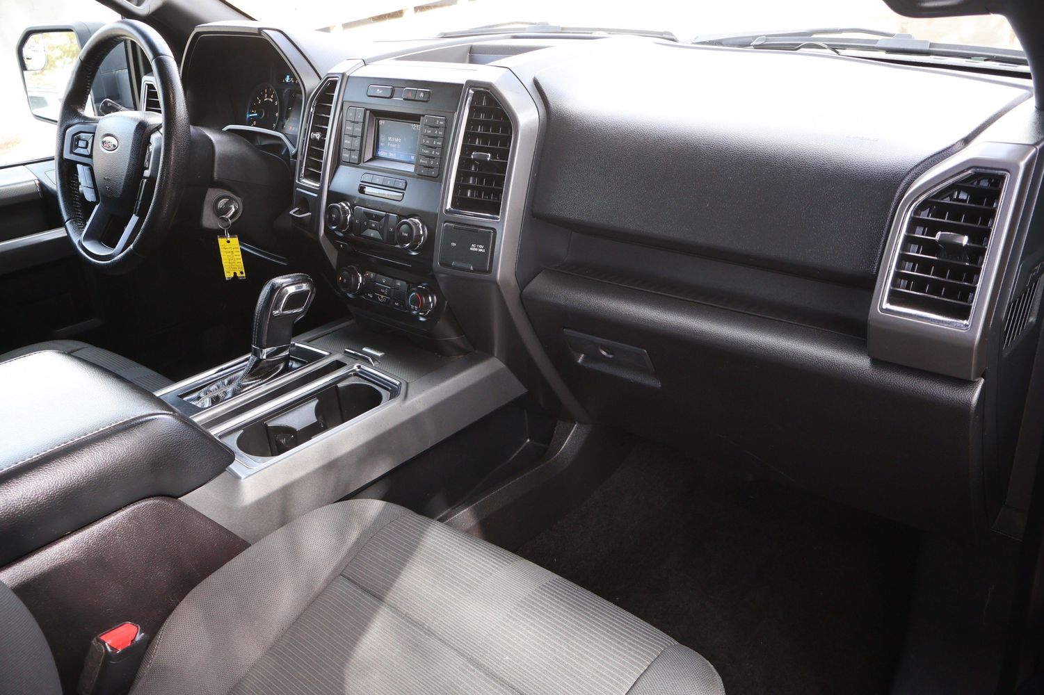 2016 Ford F-150 XLT | Victory Motors of Colorado