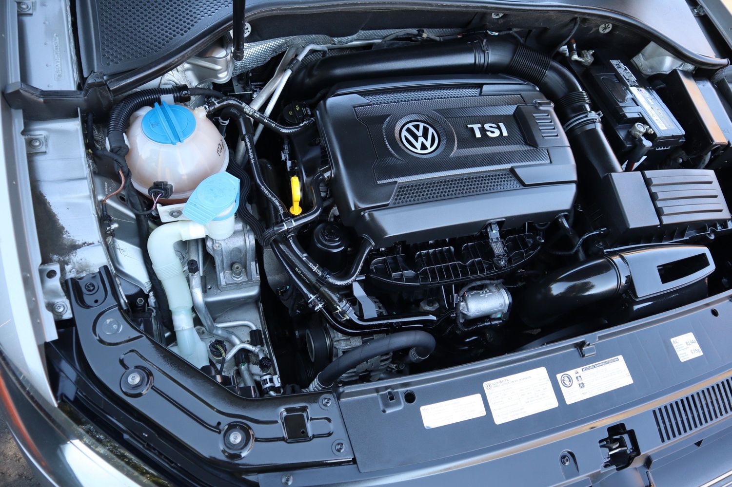 2014 Volkswagen Passat 1.8T Wolfsburg Edition | Victory Motors of Colorado