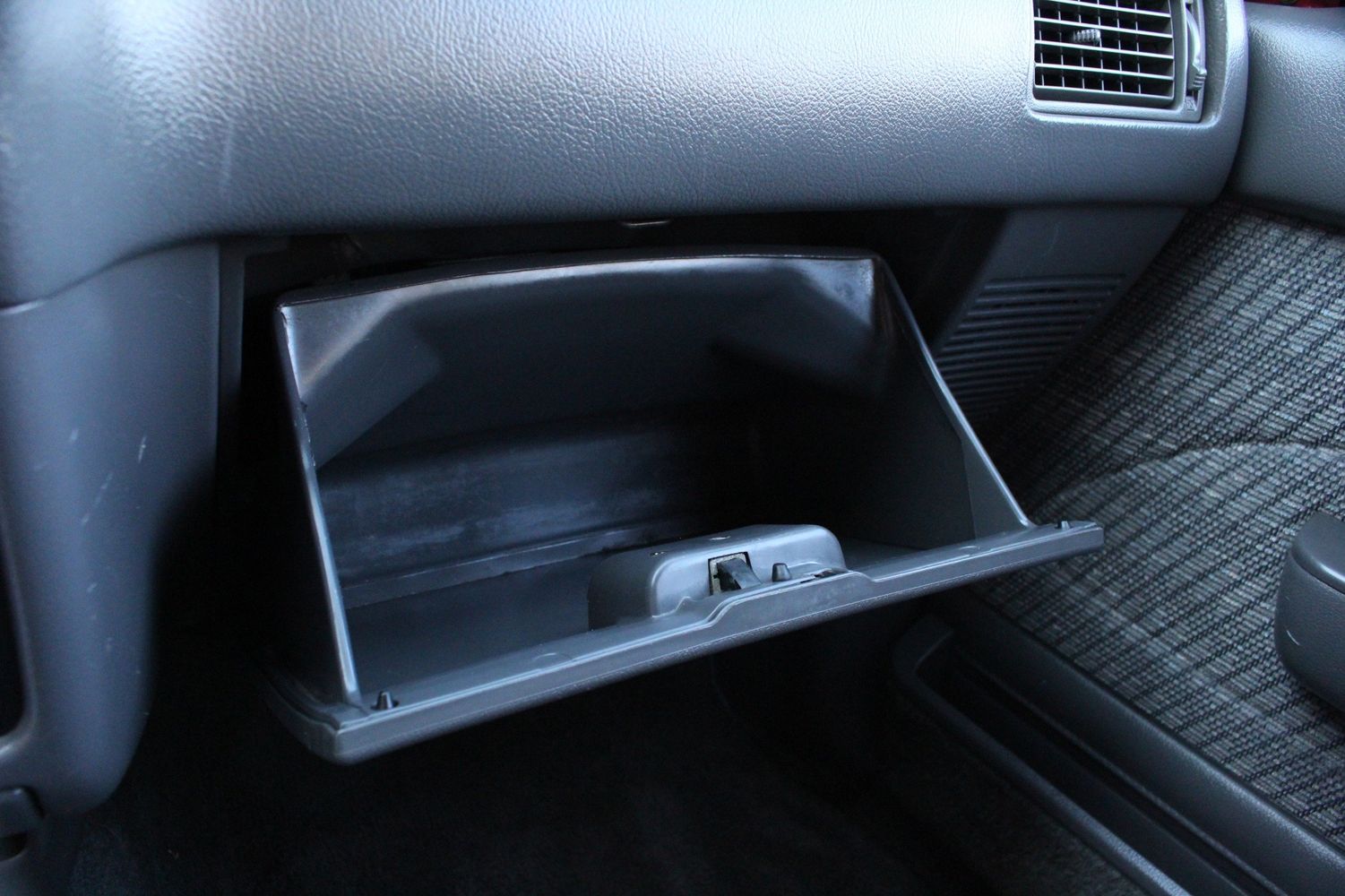 1992 Toyota 4Runner SR5 V6 | Victory Motors of Colorado