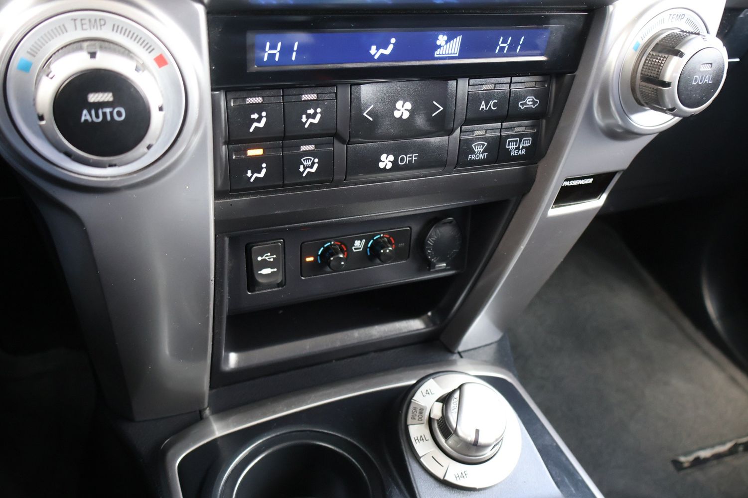 2014 Toyota 4Runner Limited | Victory Motors of Colorado