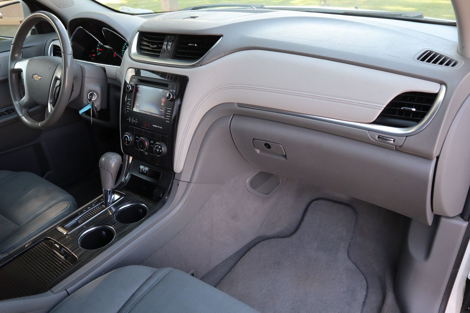 2014 Chevrolet Traverse LT | Victory Motors of Colorado