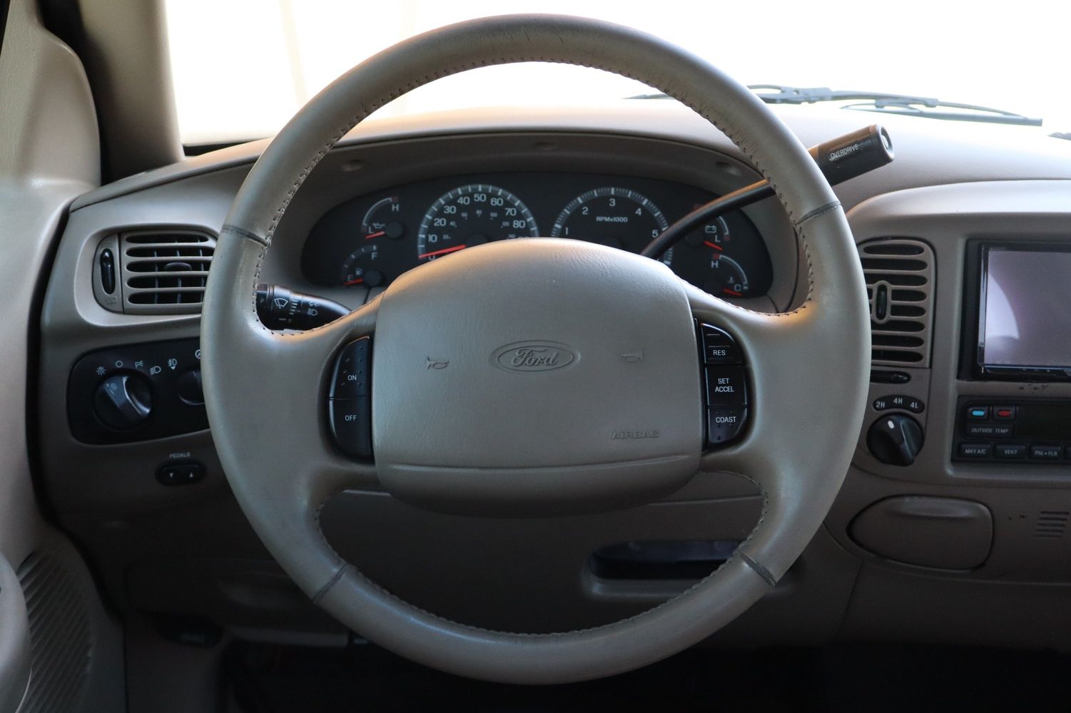 2002 Ford F-150 Lariat | Victory Motors of Colorado