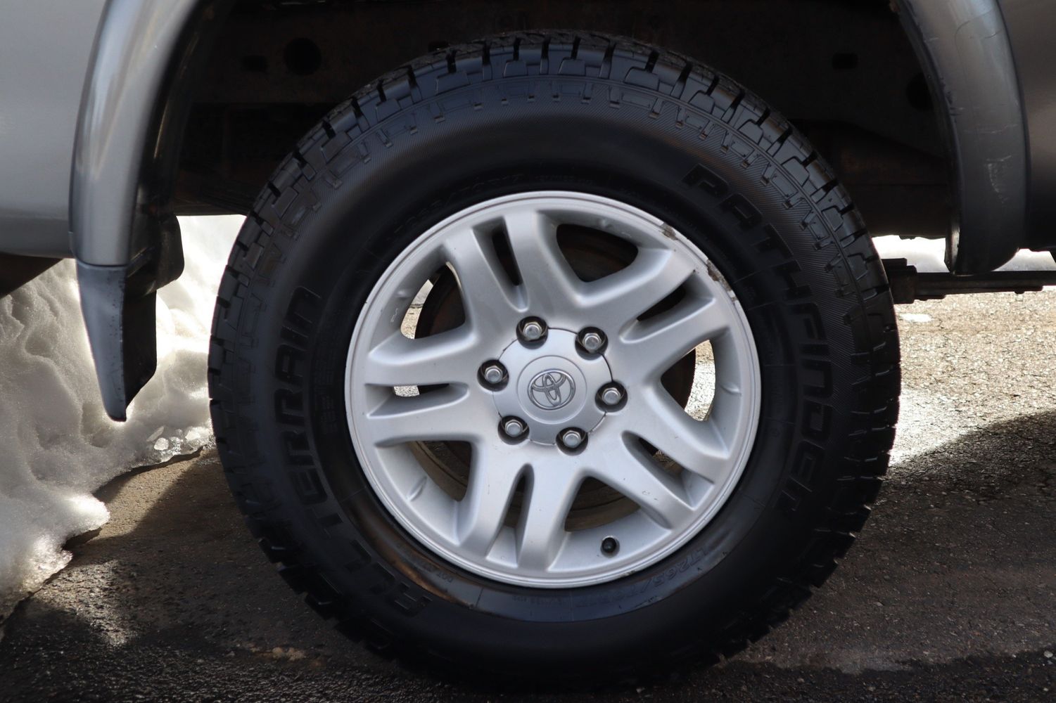 2003 Toyota Tundra Limited | Victory Motors of Colorado