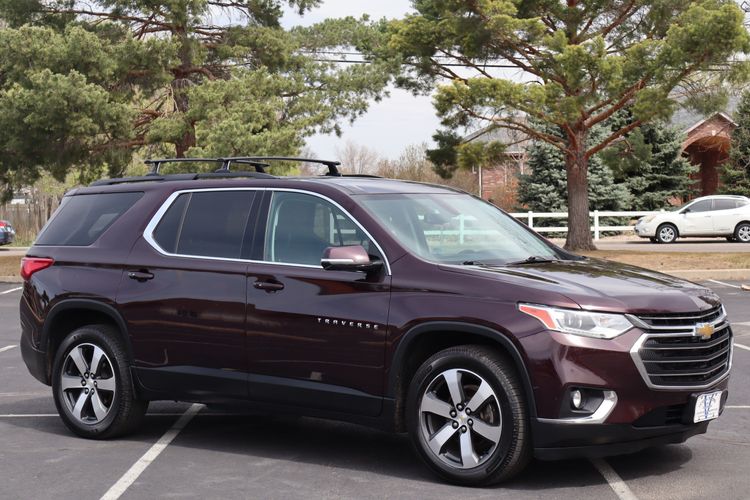 2019 Chevrolet Traverse LT Leather | Victory Motors of Colorado