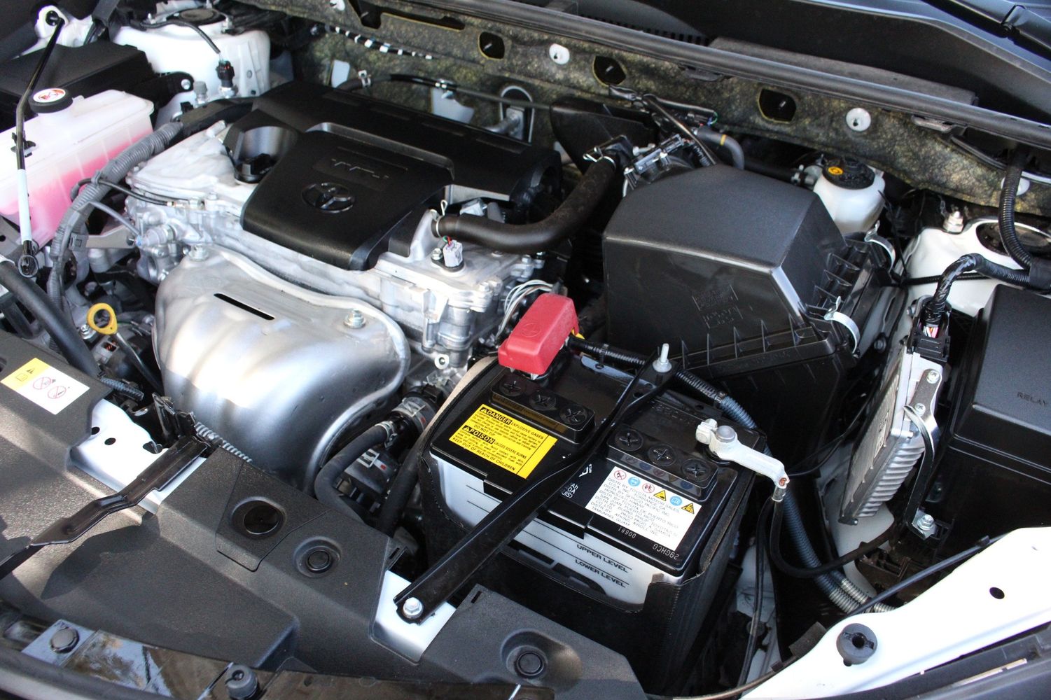 2017 Toyota RAV4 LE | Victory Motors of Colorado