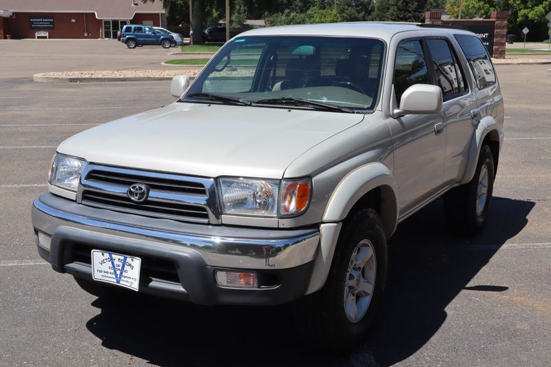 2000 Toyota 4Runner Photos