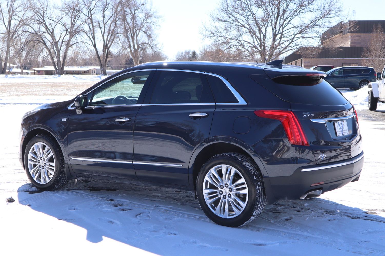 2017 Cadillac XT5 Premium Luxury | Victory Motors of Colorado