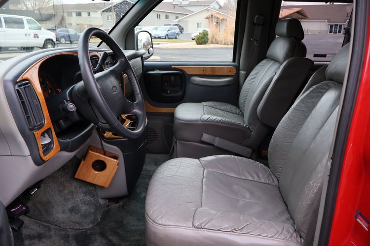 1996 Chevrolet Express Cargo G1500 | Victory Motors of Colorado