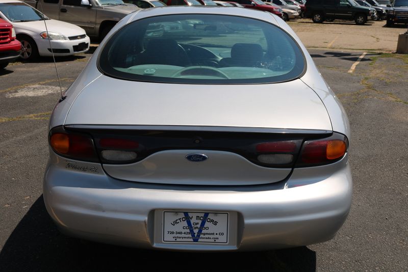 1997 Ford Taurus Photos