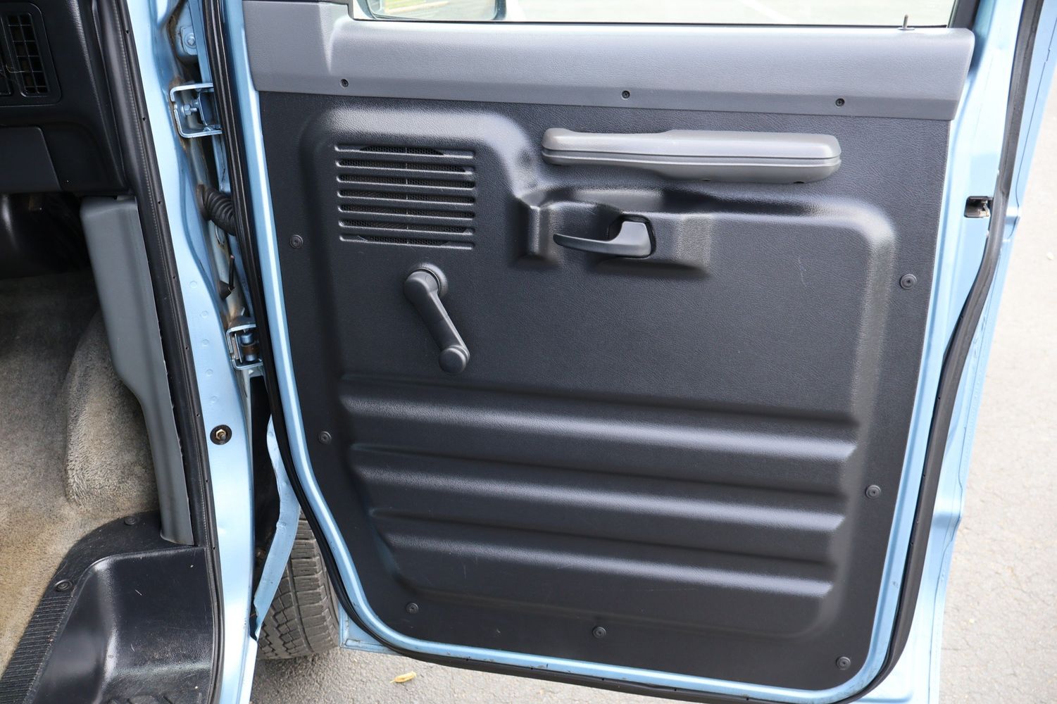 1994 Ford E-350 XL | Victory Motors of Colorado