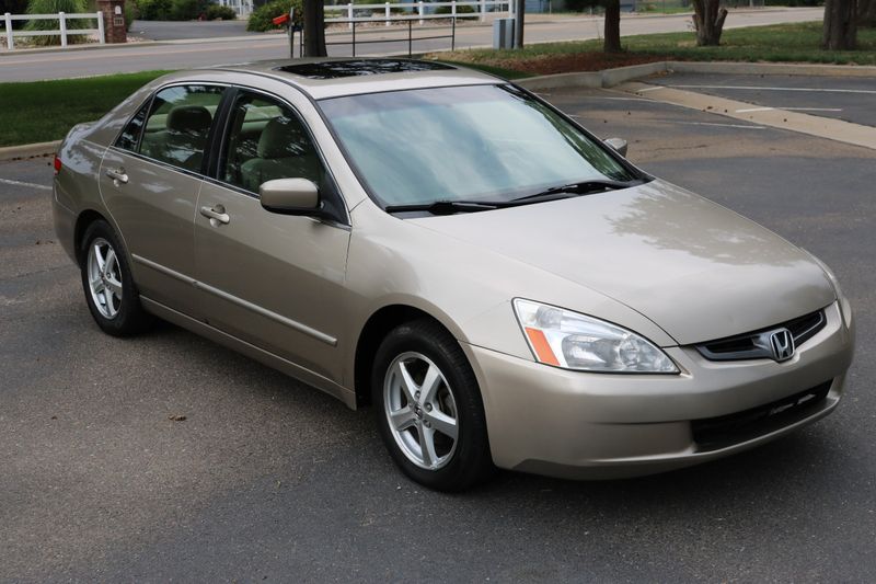 2004 Honda Accord Photos