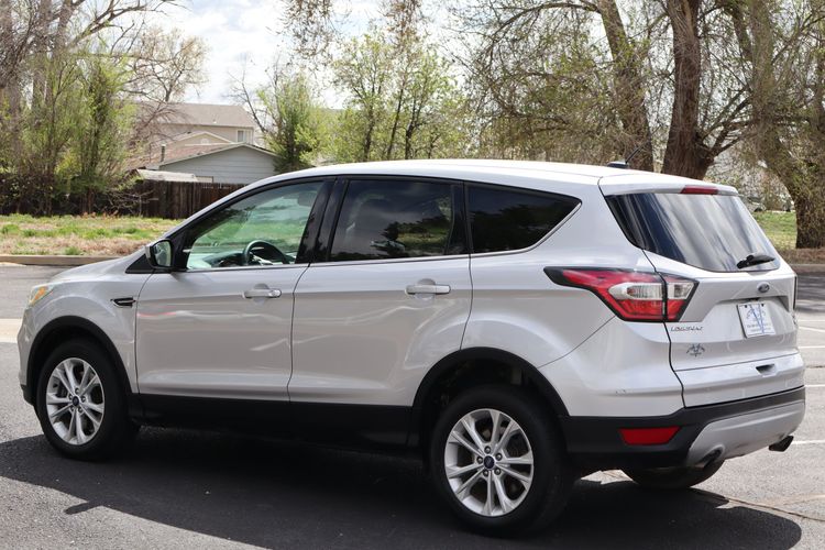 2017 Ford Escape SE | Victory Motors of Colorado