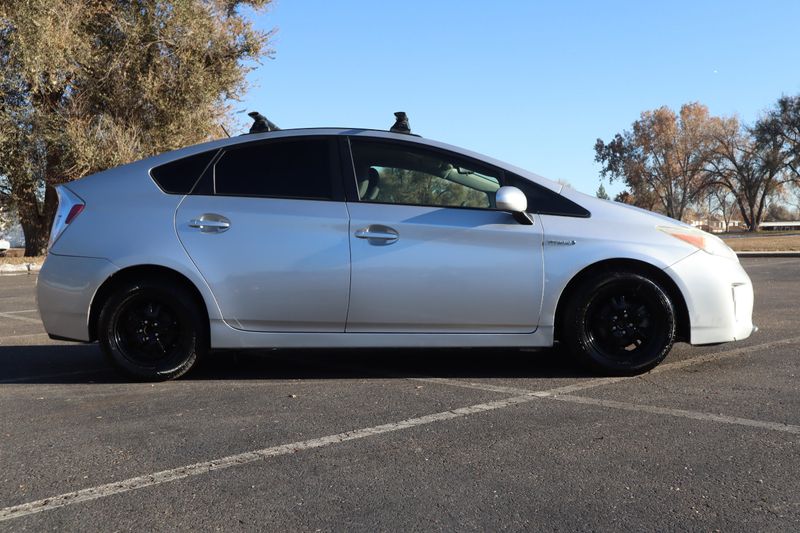 2012 Toyota Prius Photos