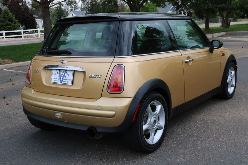 2003 MINI Cooper Photos