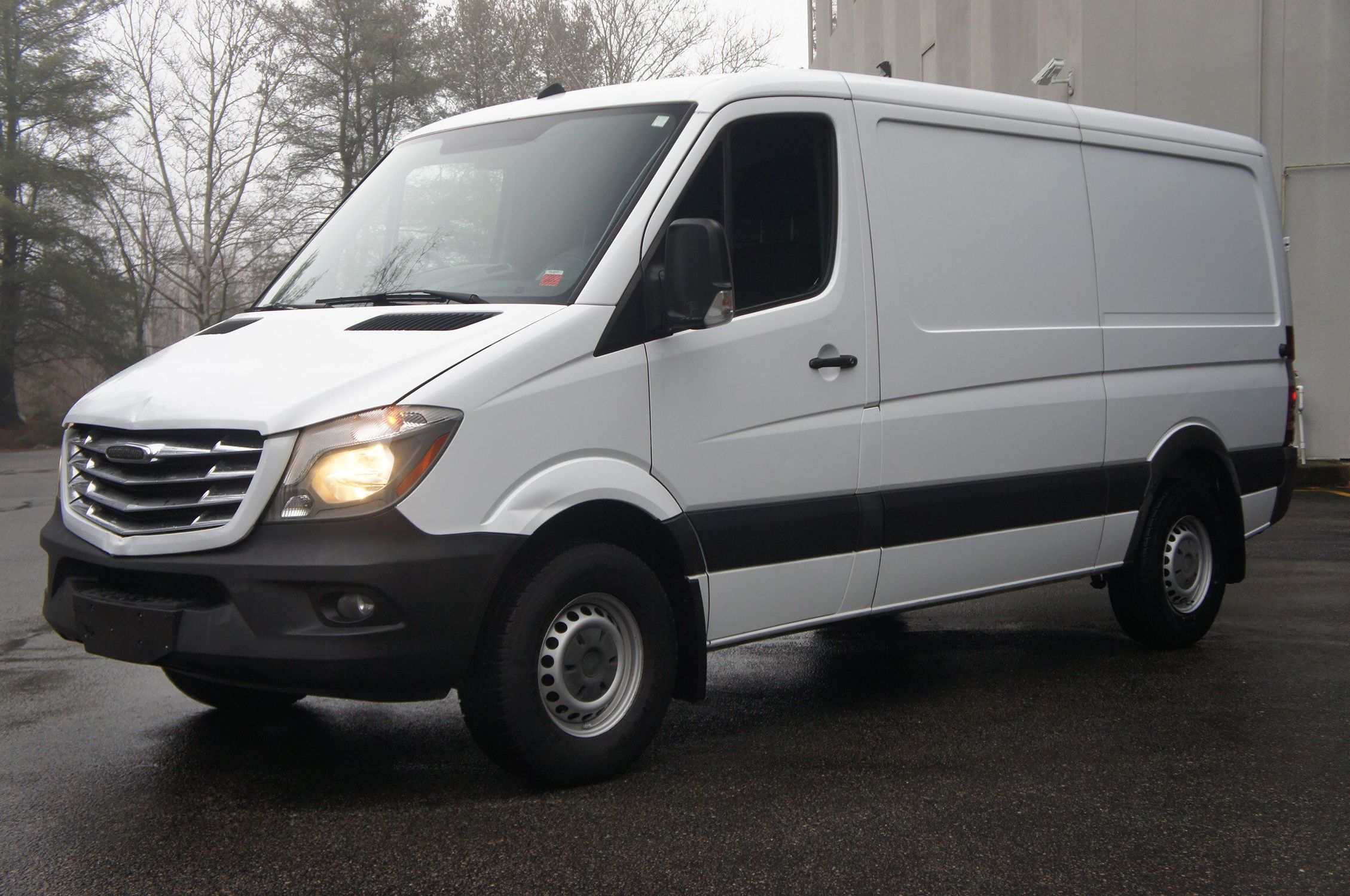 2015 Freightliner Sprinter Cargo 2500 | Zoom Auto Group - Used Cars New ...