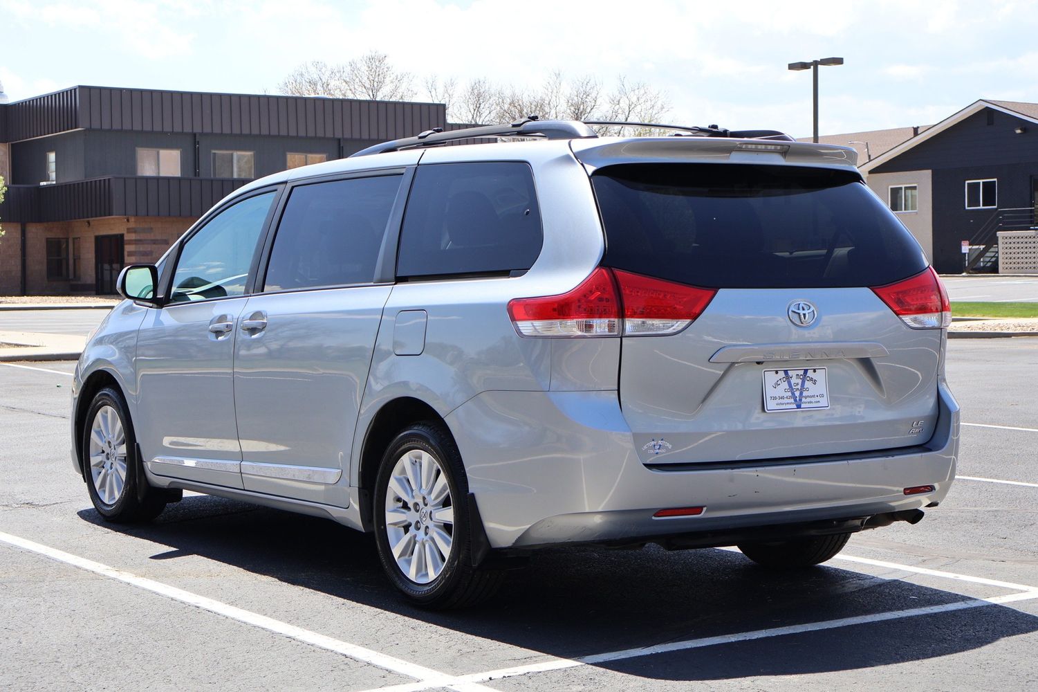 2014 Toyota Sienna LE 7-Passenger | Victory Motors of Colorado