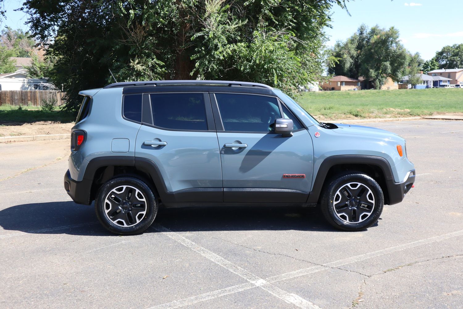 2015 JEEP Renegade Trailhawk | Victory Motors of Colorado