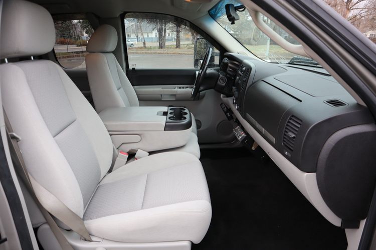 2009 Chevrolet Silverado 1500 LT | Victory Motors of Colorado