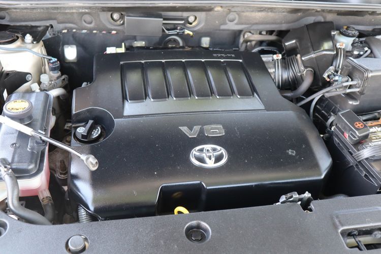 2007 Toyota RAV4 Limited | Victory Motors of Colorado