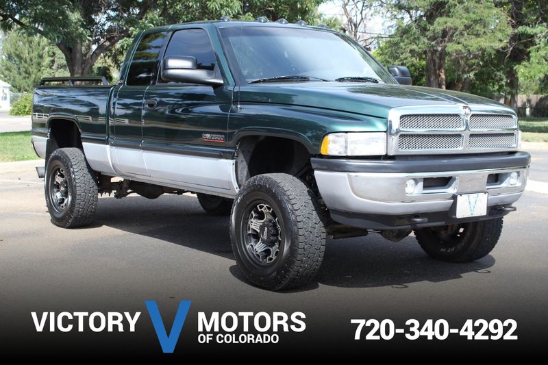 2001 Dodge Ram 2500 Photos