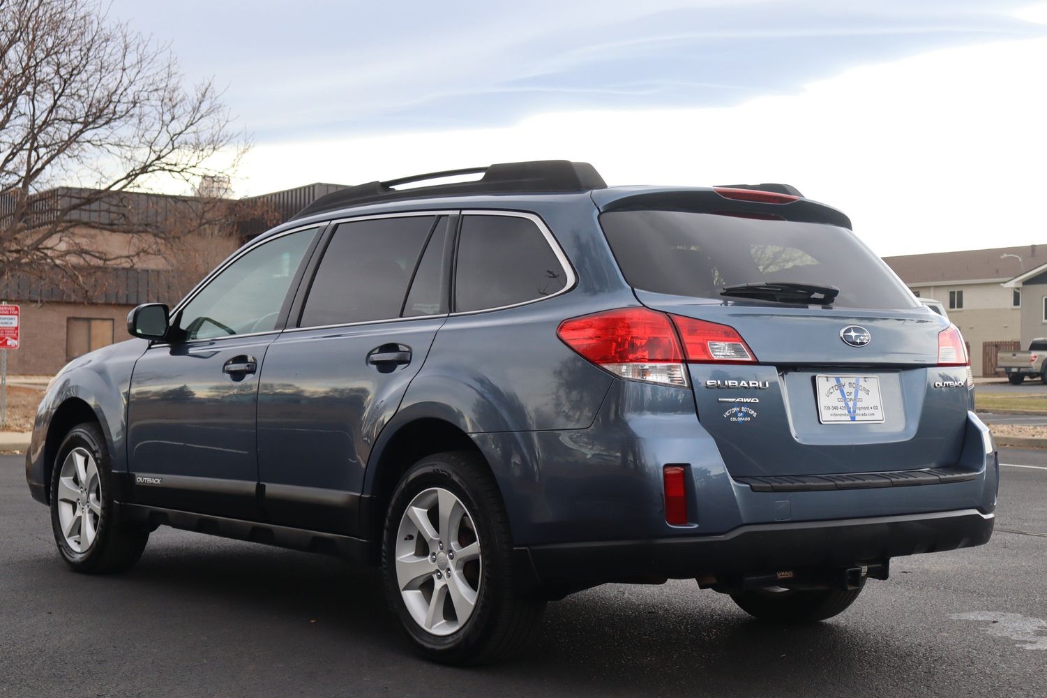 2013 Subaru Outback 2.5i Premium | Victory Motors of Colorado