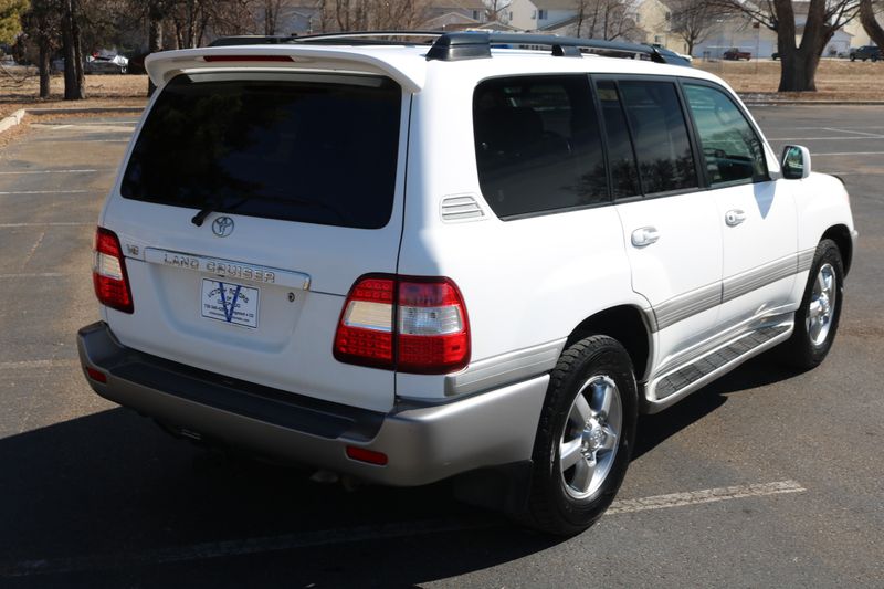 2007 Toyota Land Cruiser Photos