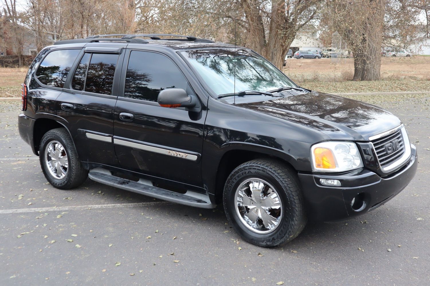 2002 GMC Envoy SLE | Victory Motors of Colorado