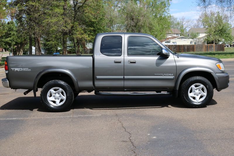 2003 Toyota Tundra Photos
