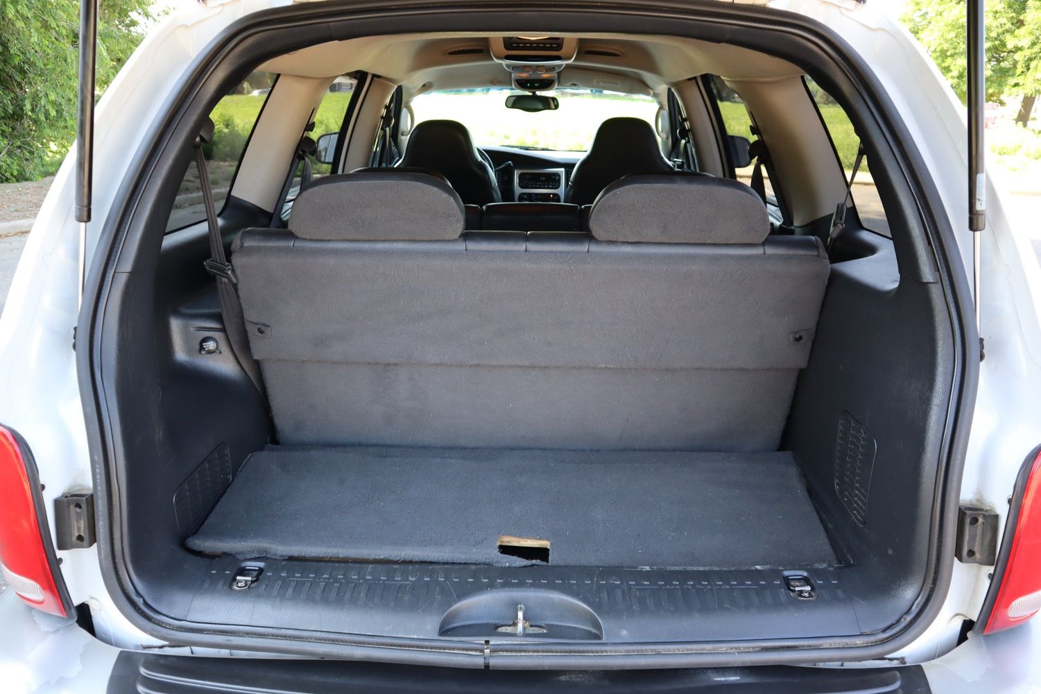 2003 Dodge Durango SLT Plus | Victory Motors of Colorado