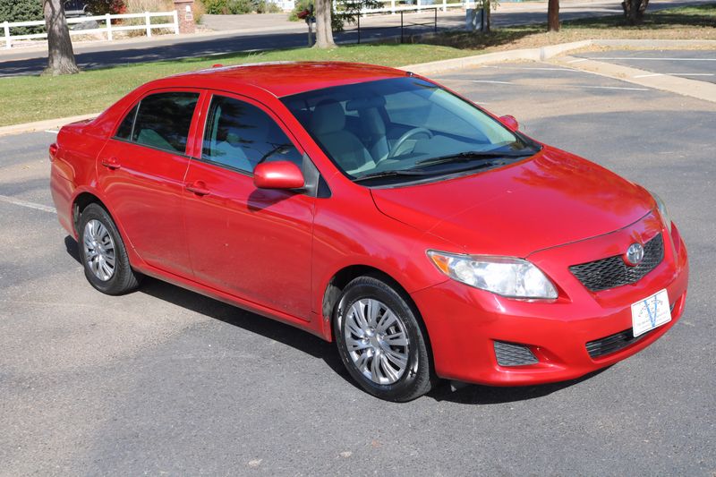 2010 Toyota Corolla Photos