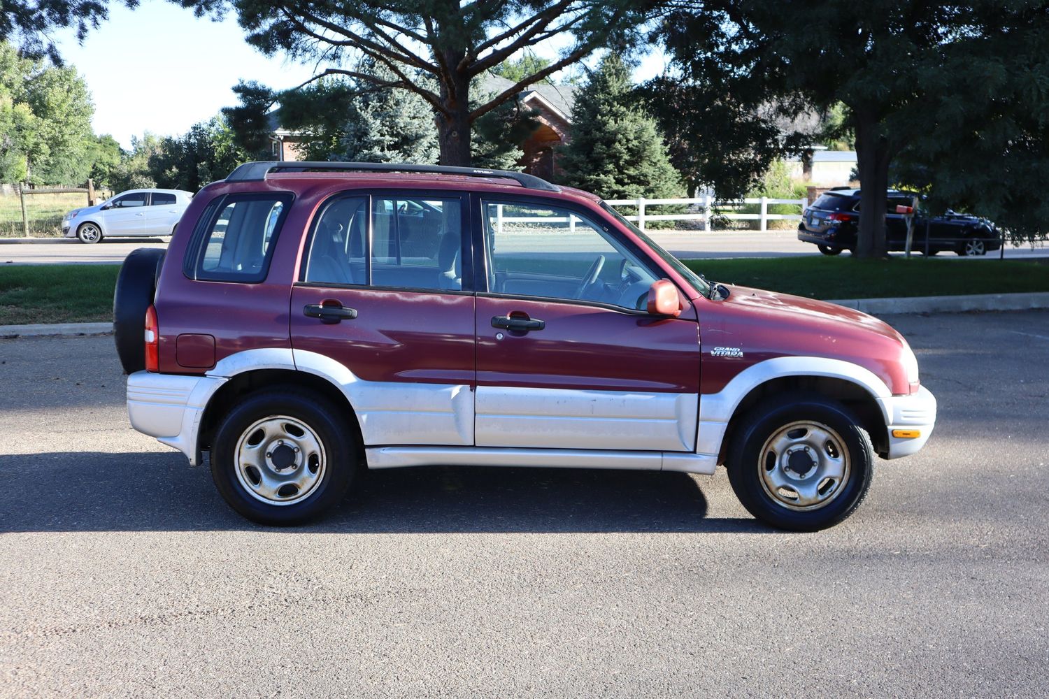 2000 Suzuki Grand Vitara JLX | Victory Motors of Colorado