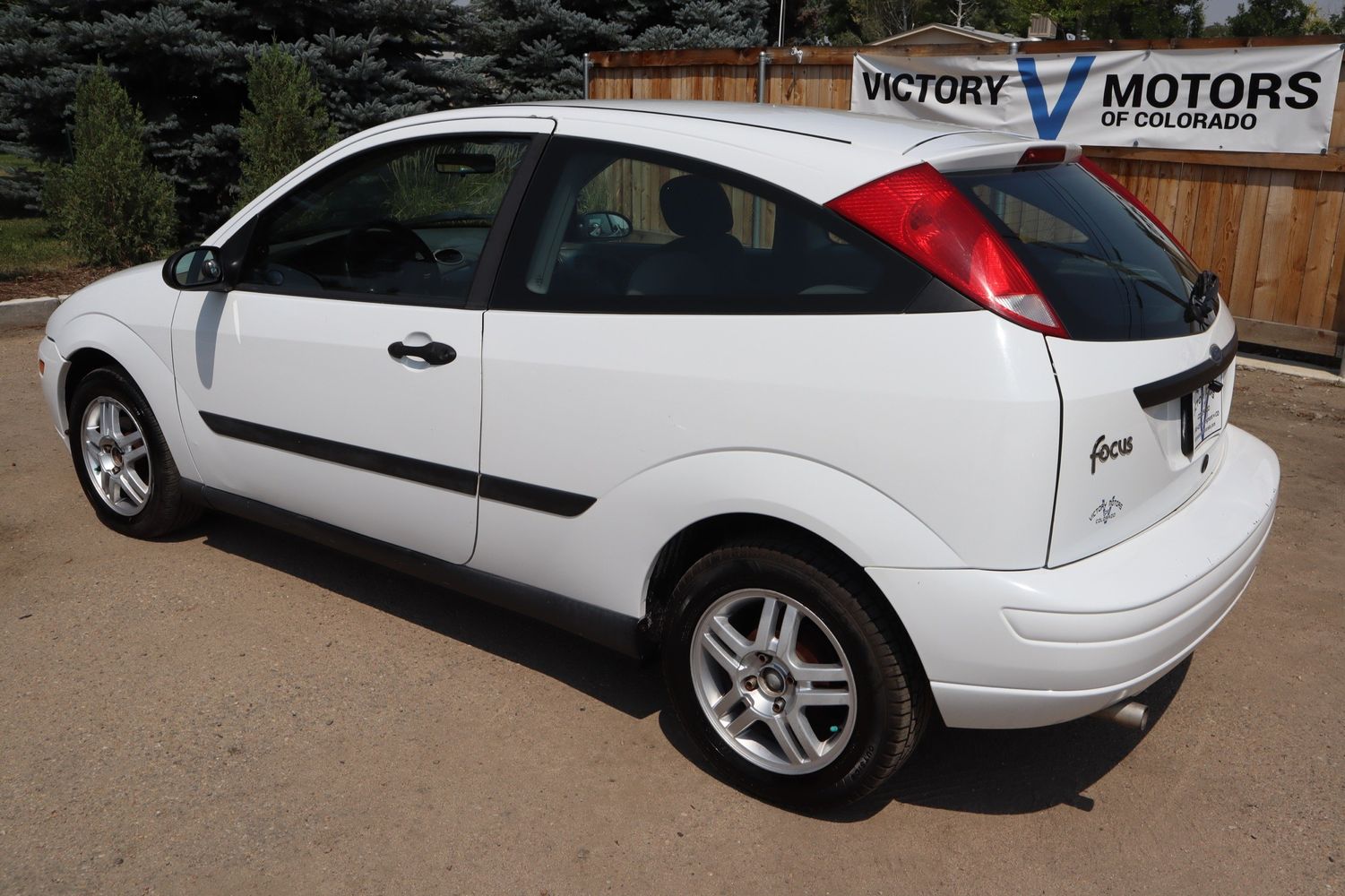 2001 Ford Focus ZX3 | Victory Motors of Colorado