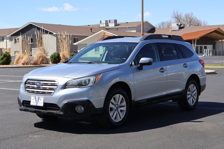 2016 Subaru Outback 2.5i Premium | Victory Motors of Colorado