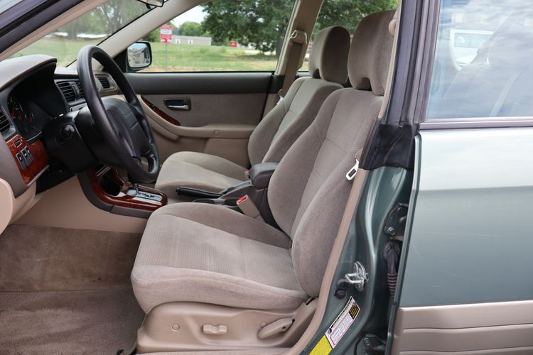 2004 Subaru Outback Base | Victory Motors of Colorado