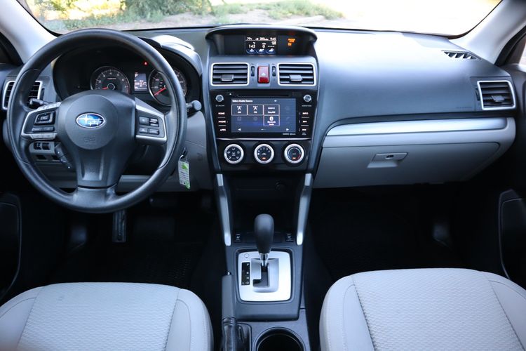 2016 Subaru Forester 2.5i Premium | Victory Motors of Colorado