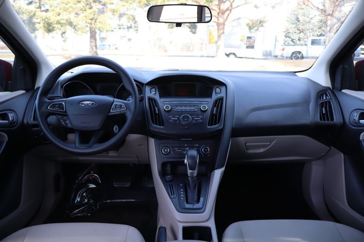 2018 Ford Focus SE | Victory Motors of Colorado