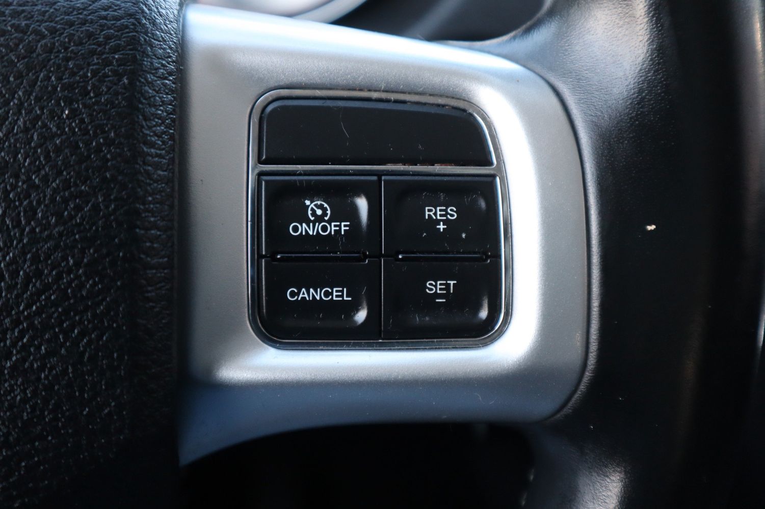 2012 Dodge Durango Crew Lux | Victory Motors of Colorado