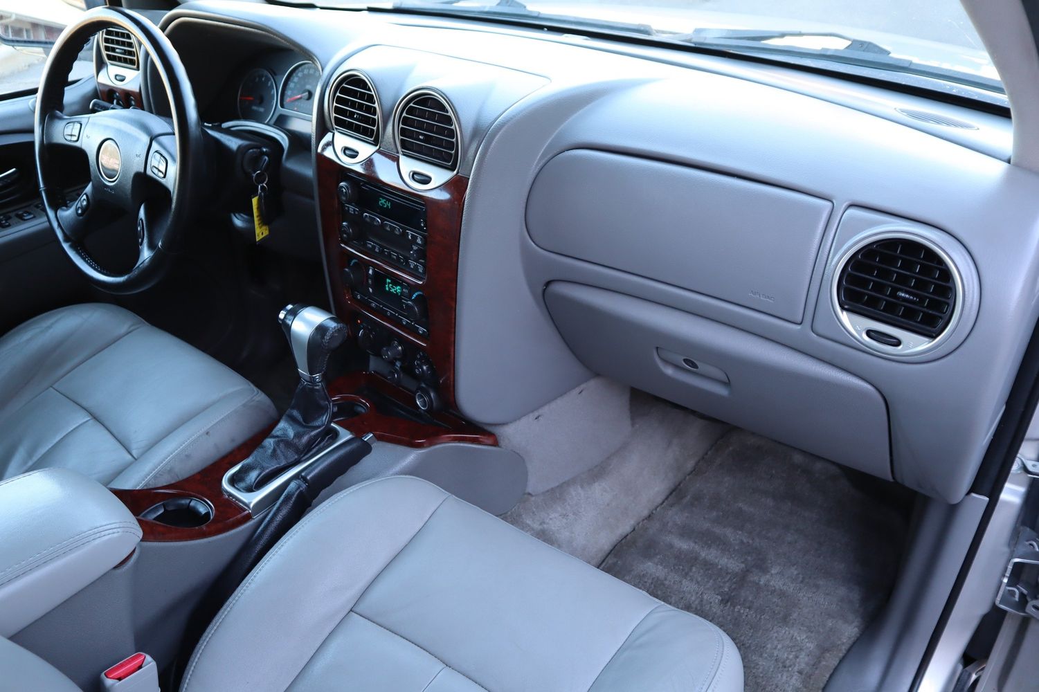 2008 GMC Envoy SLT | Victory Motors of Colorado